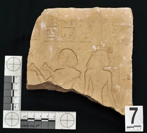 Restituzione di 32 beni culturali antichi all’Egitto